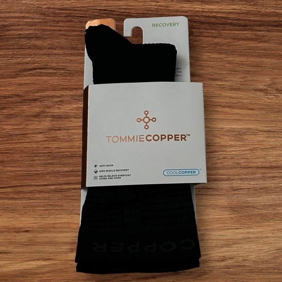 Tommie Copper | Accessories | Tommie Copper Womens Recovery Compression ...
